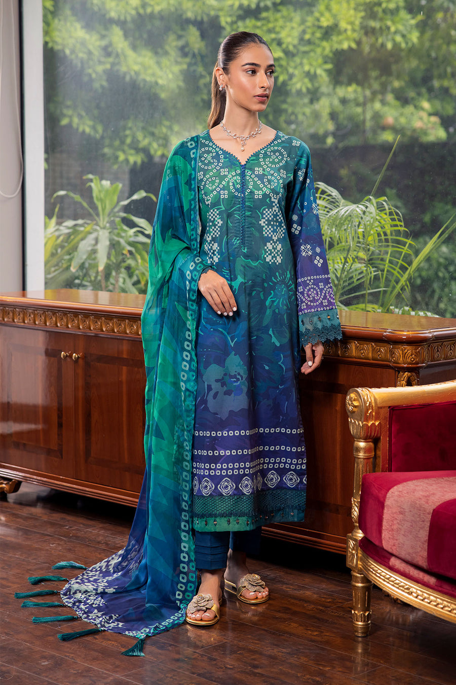 Signature Prints | Buy Pakistani Lawn Dresses | Signature Prints ...